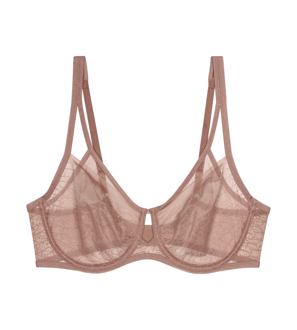 Triumph Signature Sheer W01 EX TOASTED ALMOND